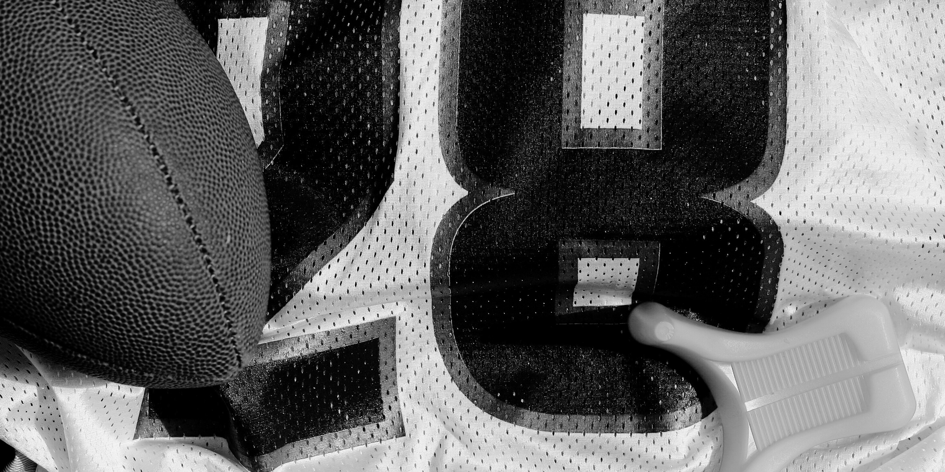 From Tradition to Trend: The Evolution of Sports Jerseys